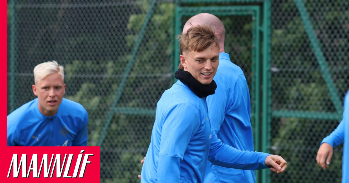 Umdeildasta stjarna íslenska knatt­spyrnu­lands­liðsins