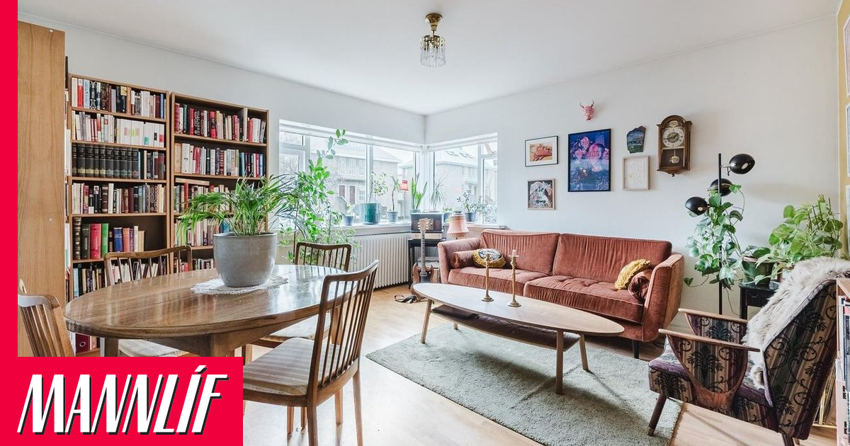 Fréttamaður RÚV selur í Laugardalnum